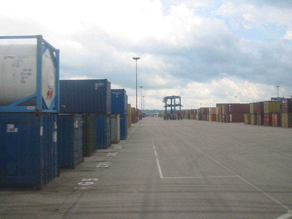 6.1 – The Function of Transport Terminals | The Geography of Transport ...